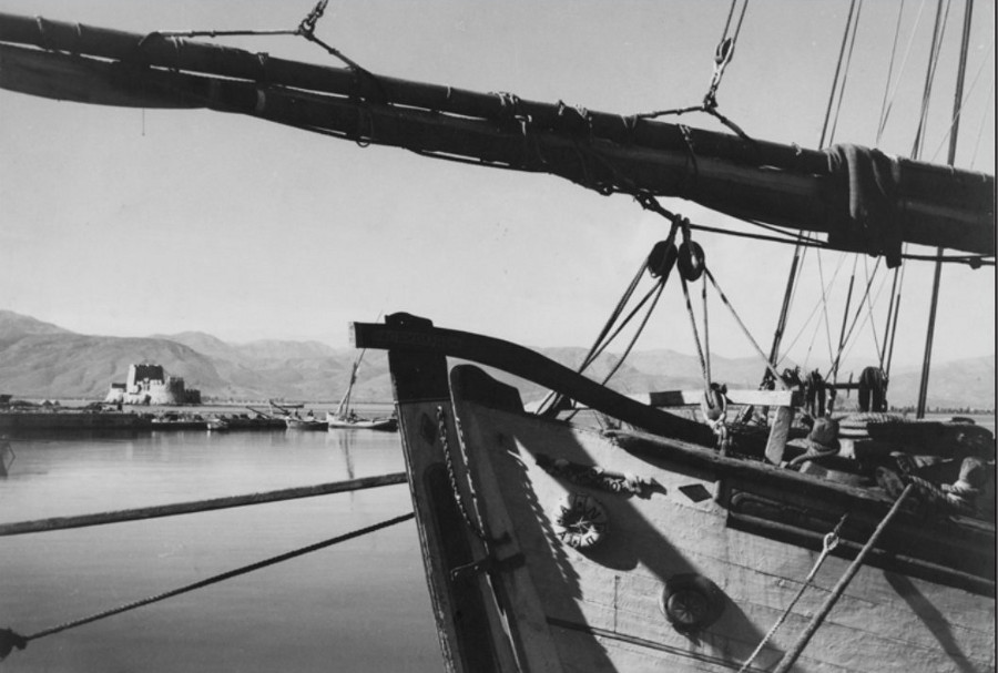 Κάθε λιμάνι και καημός…. – MaziLife